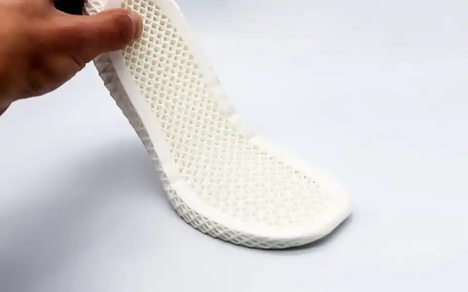 CNC Milling vs. Turning: Processes, Applications, and Pros/Cons